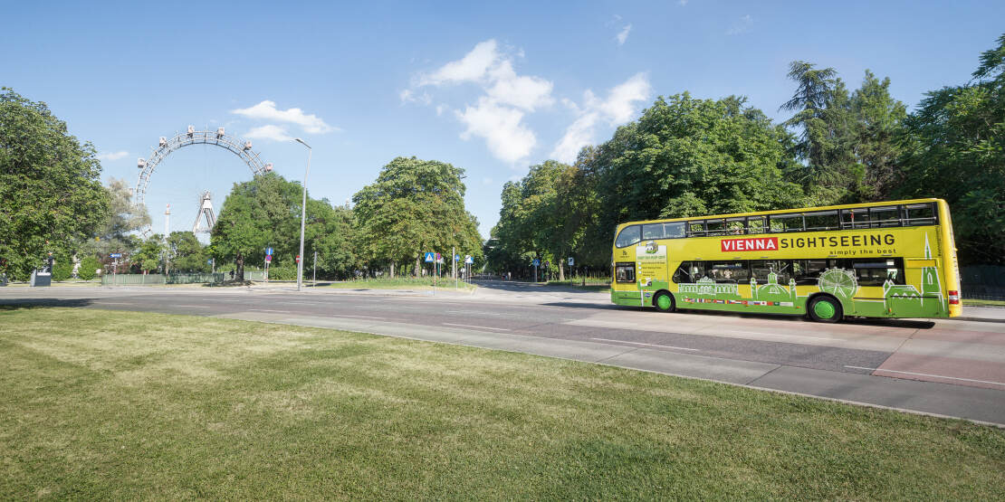 Experience all famous sights of Vienna with Hop on Hop Off