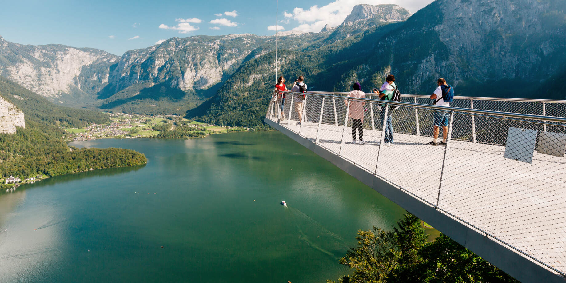 Day tour from Vienna to Hallstatt - Sightseeing tour