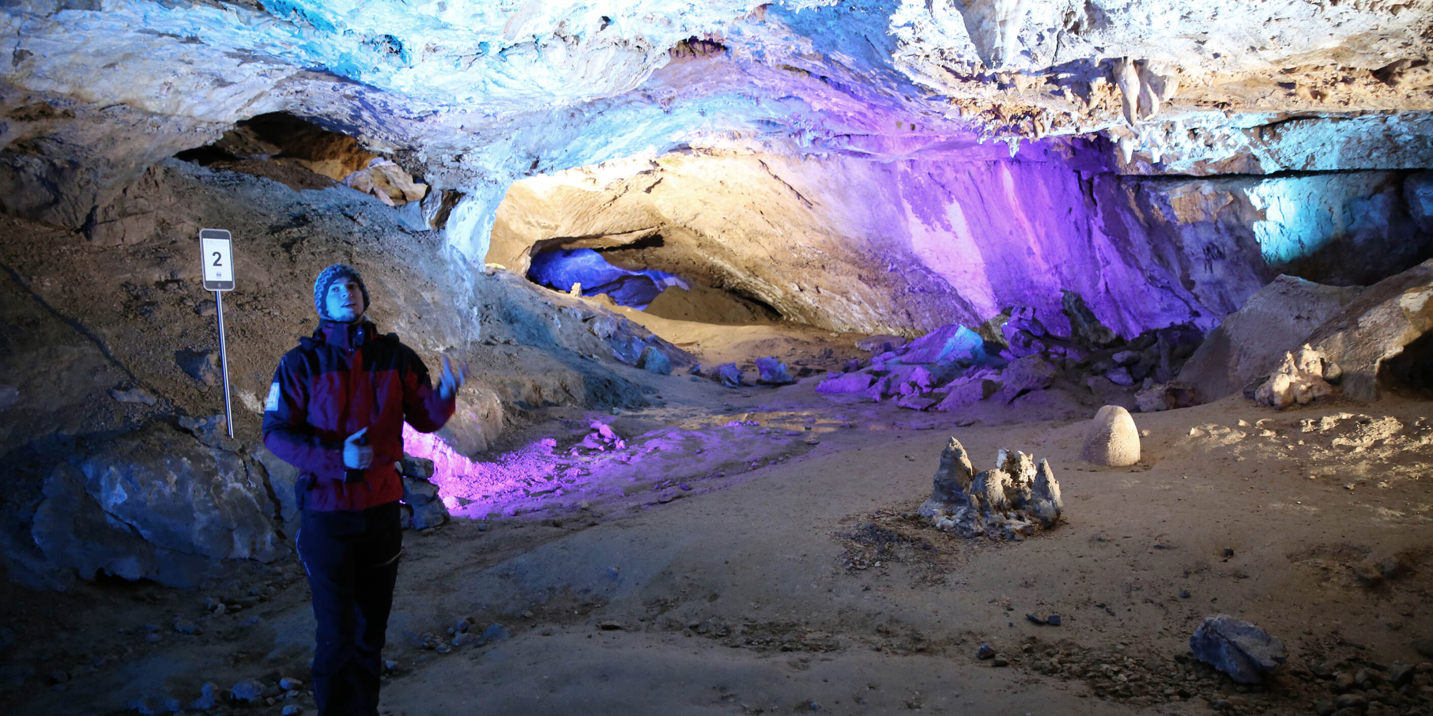Giant Ice Caves - Private tour to world's largest ice caves