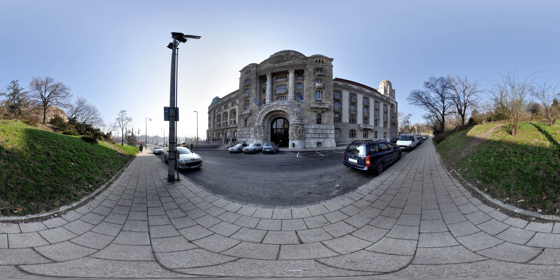 Gellért Thermal Bath - Budapest - City of Spas
