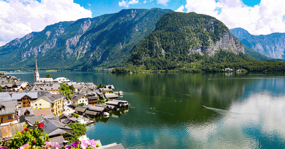 The Best Hallstatt Half-Day Tour from Salzburg 2023 – Panorama Tours