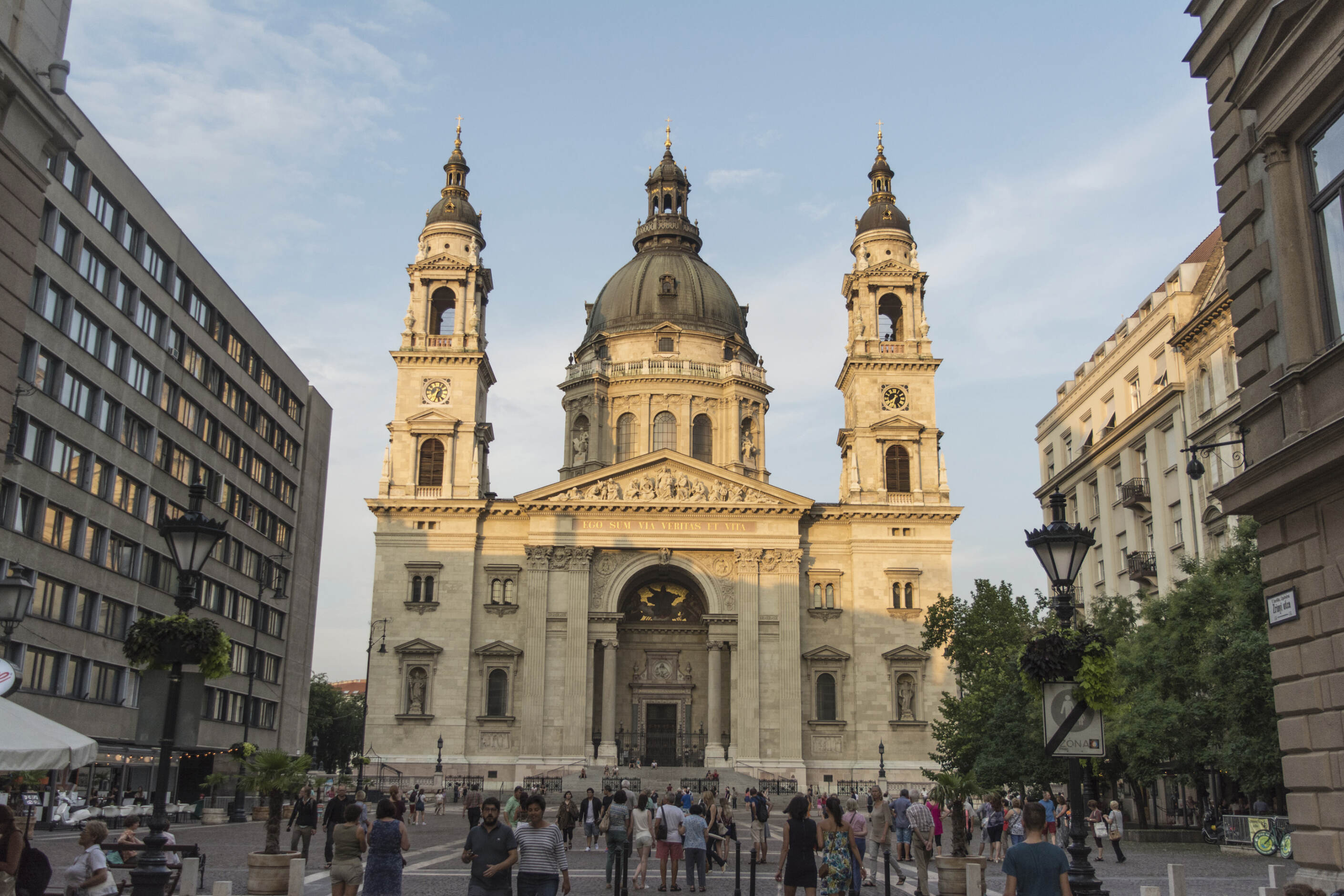 St. Stephen's Basilica - Sights in Budapest