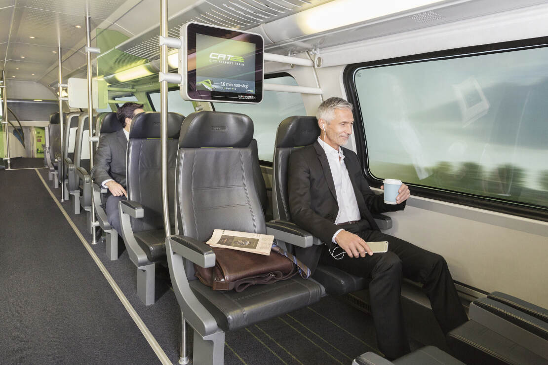 CAT - City Airport Train in Wien - Panorama Tours